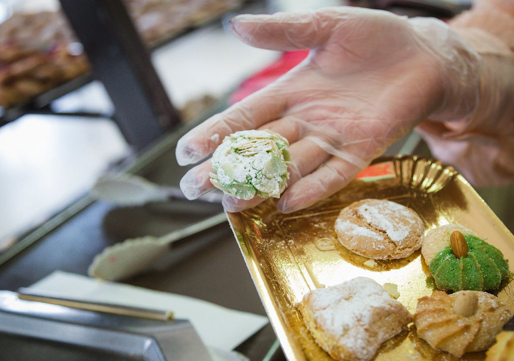 Trivelli Cakes (est 1965) – Tales of Brick and Mortar