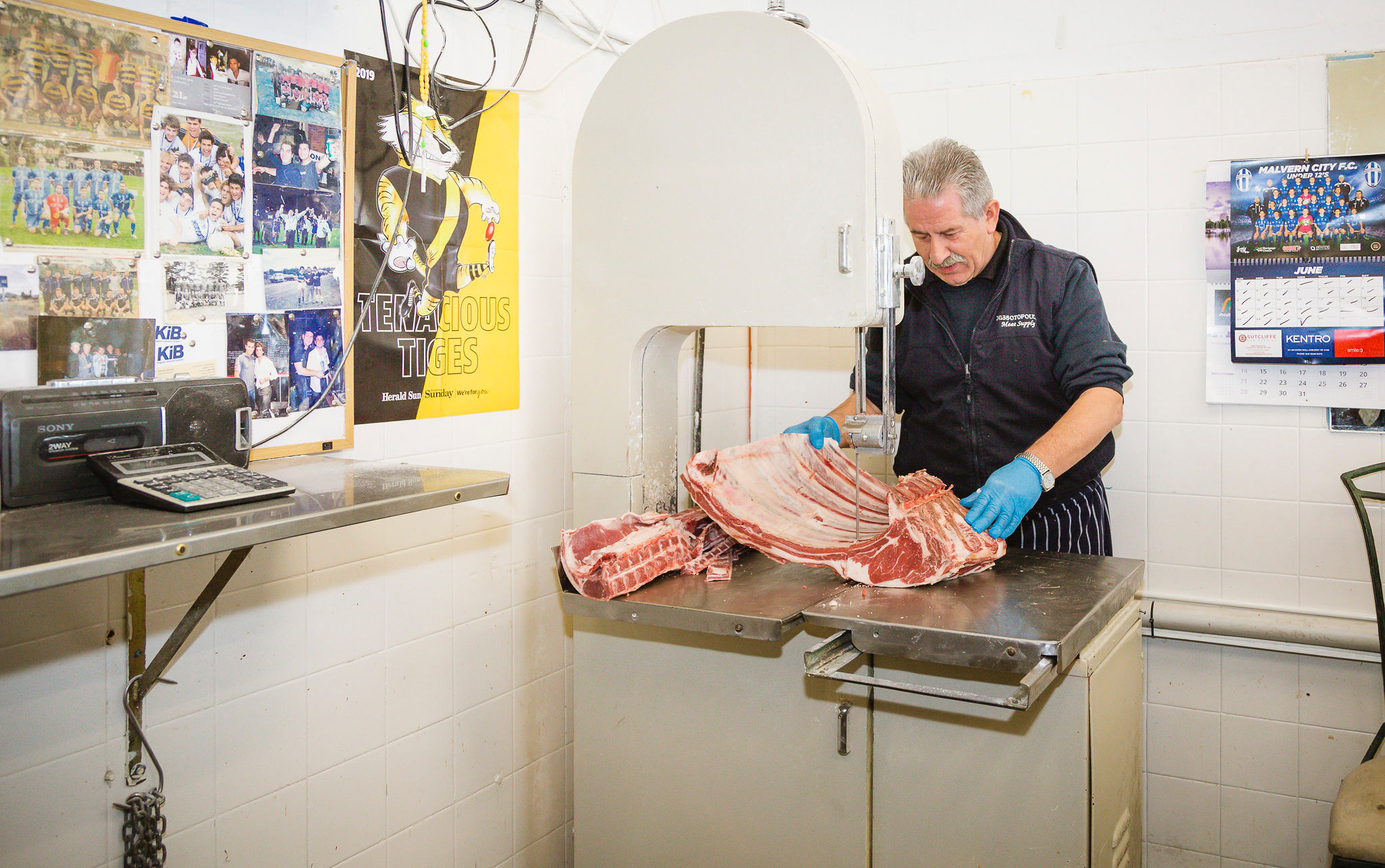 T&H Meats Nissiotopoula – Tales of Brick and Mortar